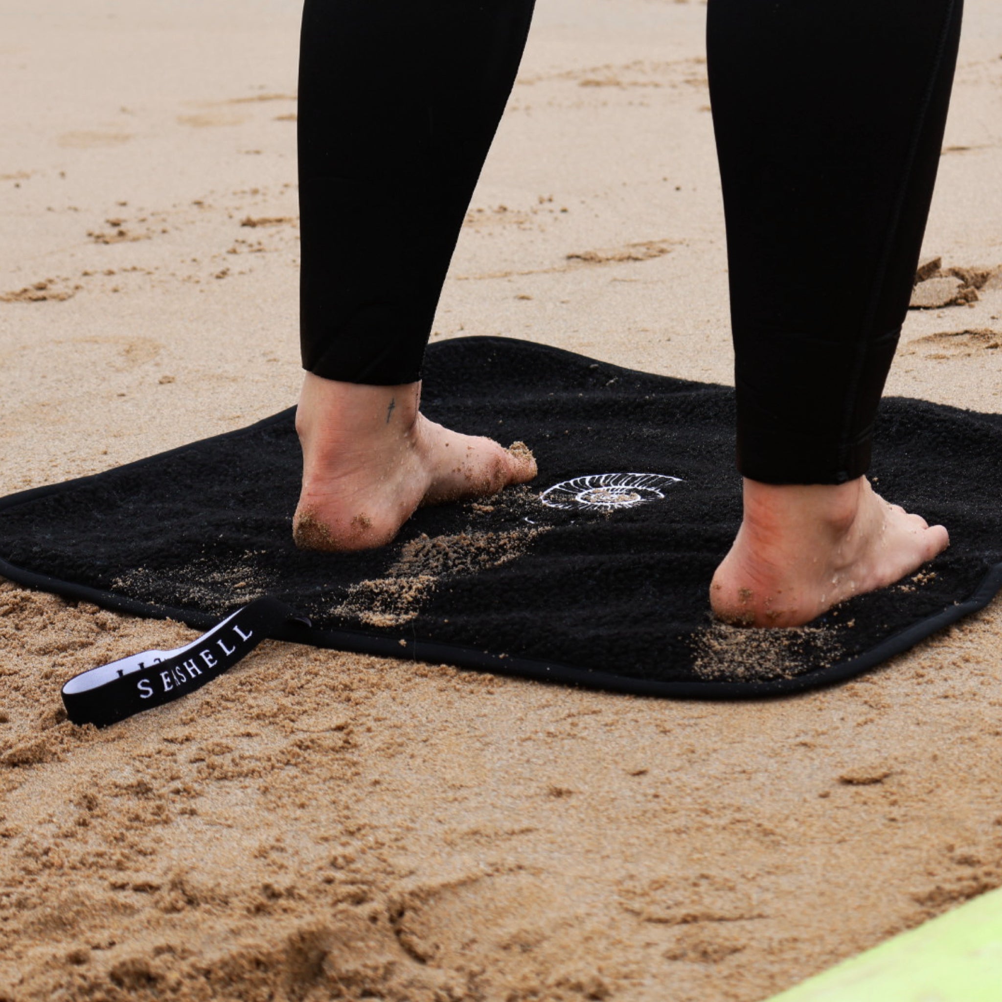 Seashell Wetsuit Changing Mat - Outdoor Changing Mat – SEASHELL®